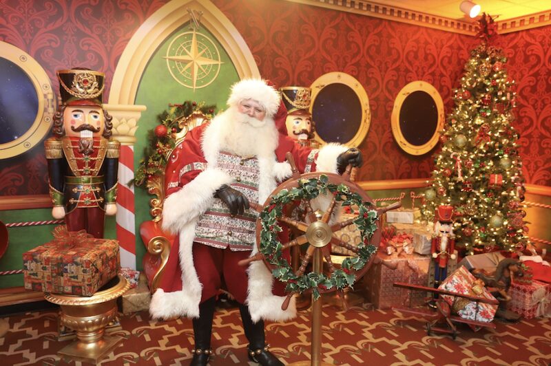Deck the Halls (and the Stacks) Aboard The Queen Mary for The 12 Days ...